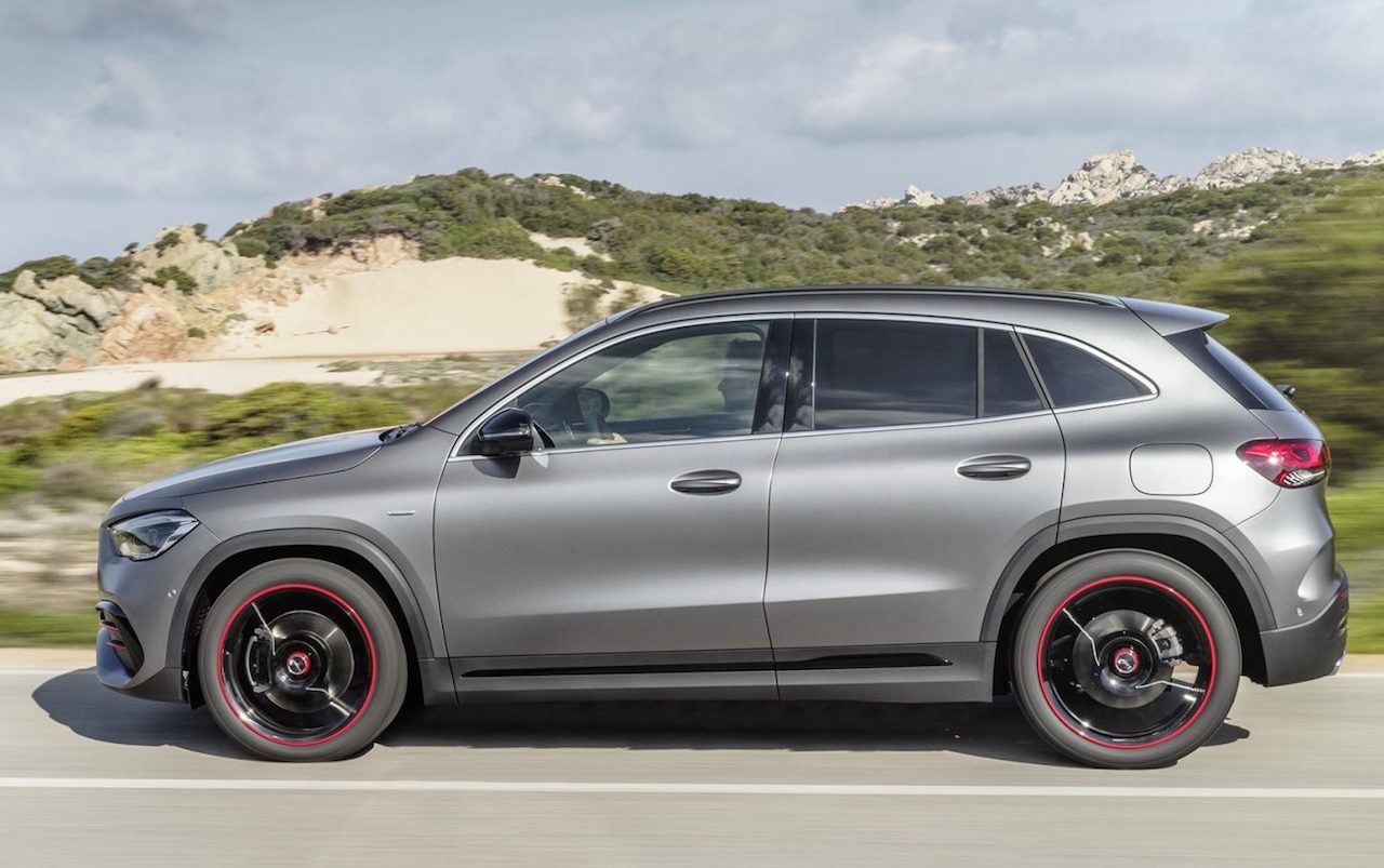 LE MERCEDES GLA 2 2020 PASSE EN MODE SUV - AUTO MAG