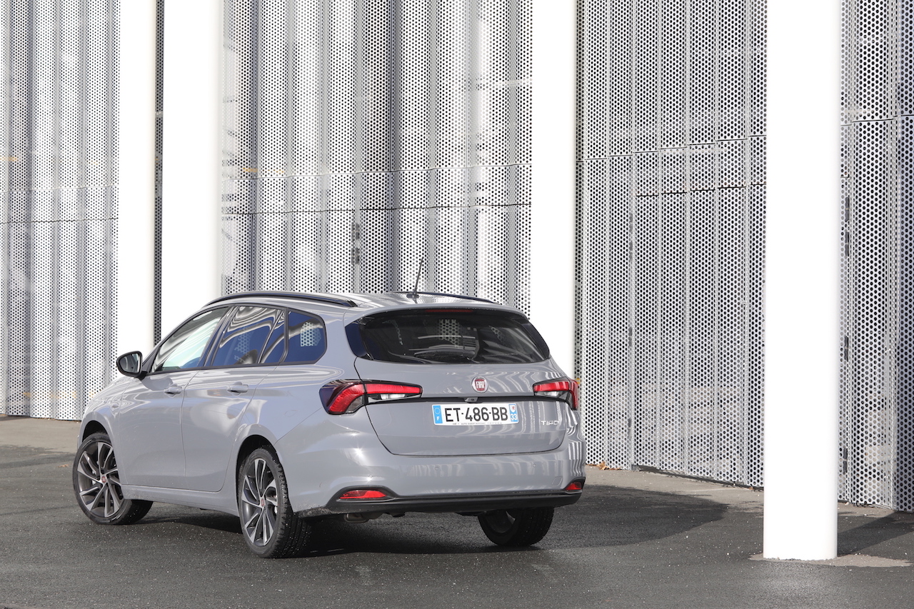 ESSAI FIAT TIPO SW S-DESIGN 2018 - AUTO MAG