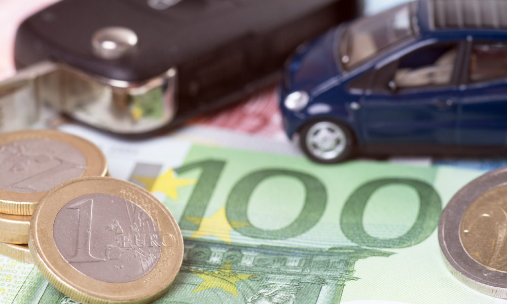 ASSURANCE AUTO ZOOM SUR LE GEL DES TARIFS EN 2021 - AUTO MAG