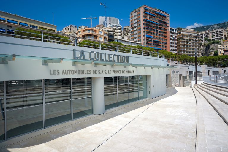 VISITE DE LA COLLECTION DES VOITURES DE S.A.S PRINCE DE MONACO - AUTO MAG