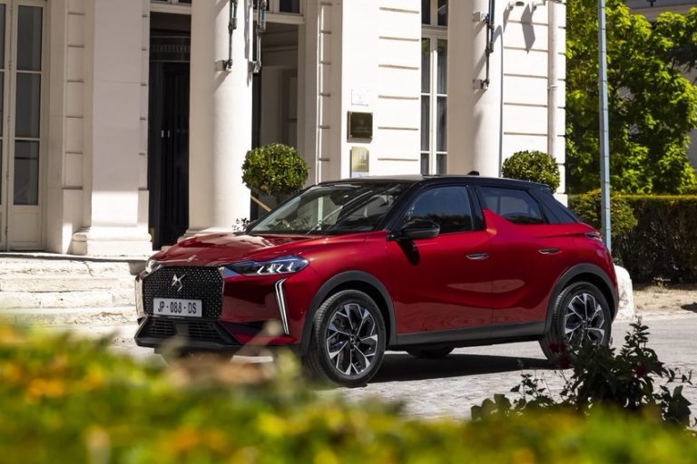 DS 3 FACELIFT 2023 SERVICE MINIMUM ET GAMME SIMPLIFIÉE - AUTO MAG