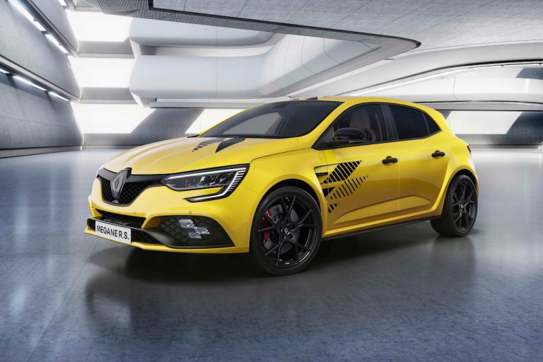RENAULT MEGANE 4 RS ULTIME 2023 LA DER DES DERS - AUTO MAG