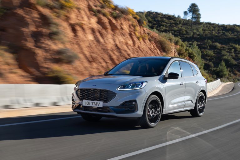 FORD KUGA GRAPHITE TECH EDITION 1 2023 UNE FINITION PLUS SPORTIVE ...