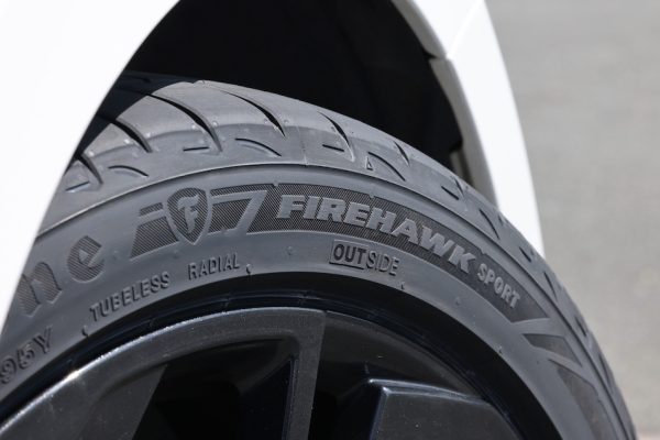 Test pneumatique : Firestone Firehawk Sport - AUTO MAG