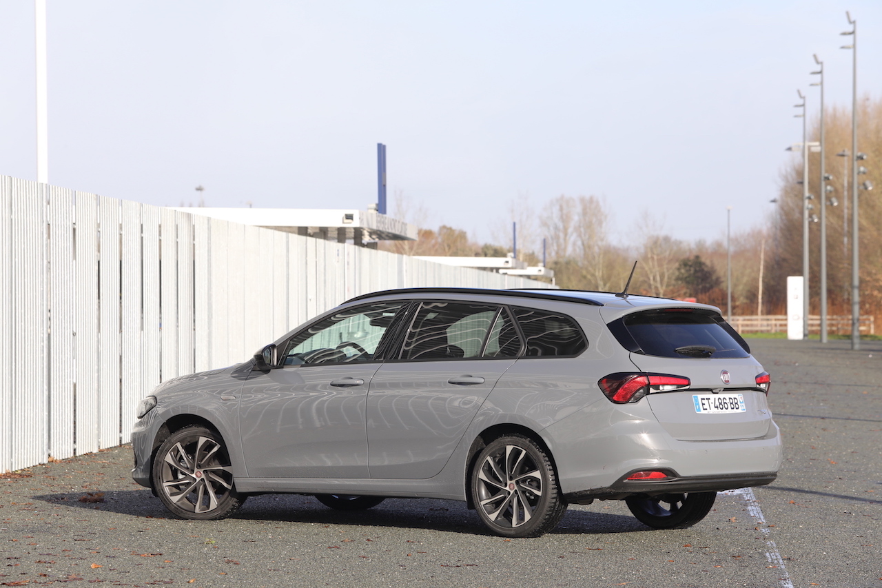 ESSAI FIAT TIPO SW S-DESIGN 2018 - AUTO MAG