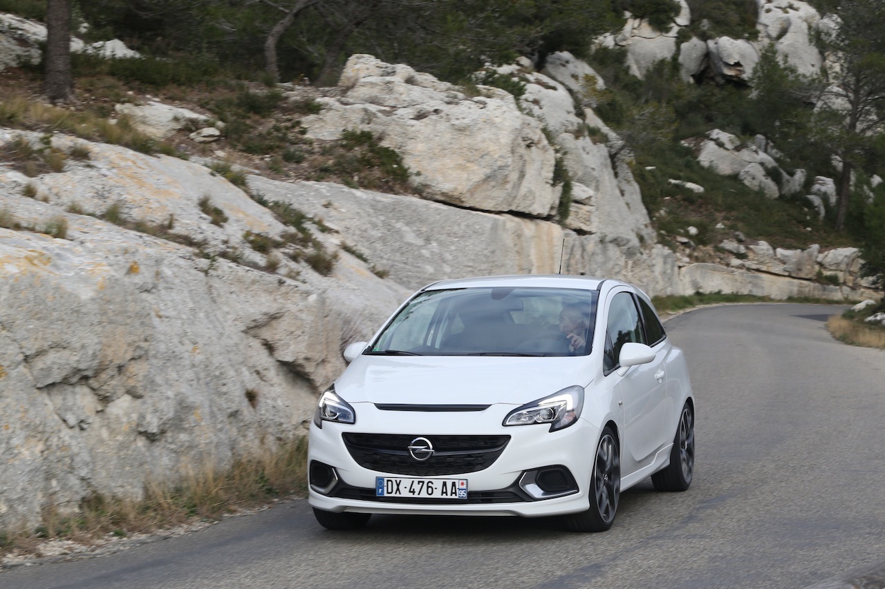ESSAI OPEL CORSA 5 OPC PERFORMANCE 2016 - AUTO MAG