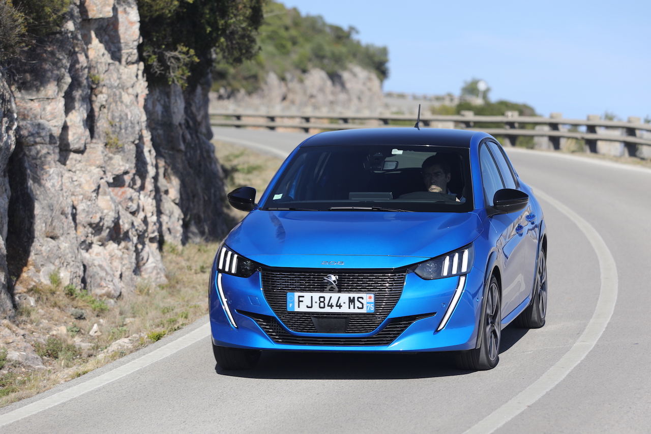 ESSAI PEUGEOT 208 2 2020 - AUTO MAG
