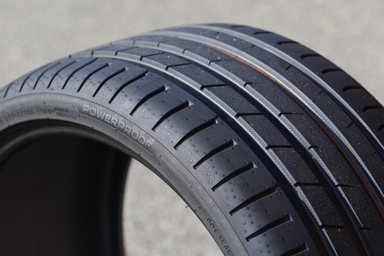 TEST PNEUMATIQUES NOKIAN POWERPROOF NOKIAN WETPROOF - AUTO MAG