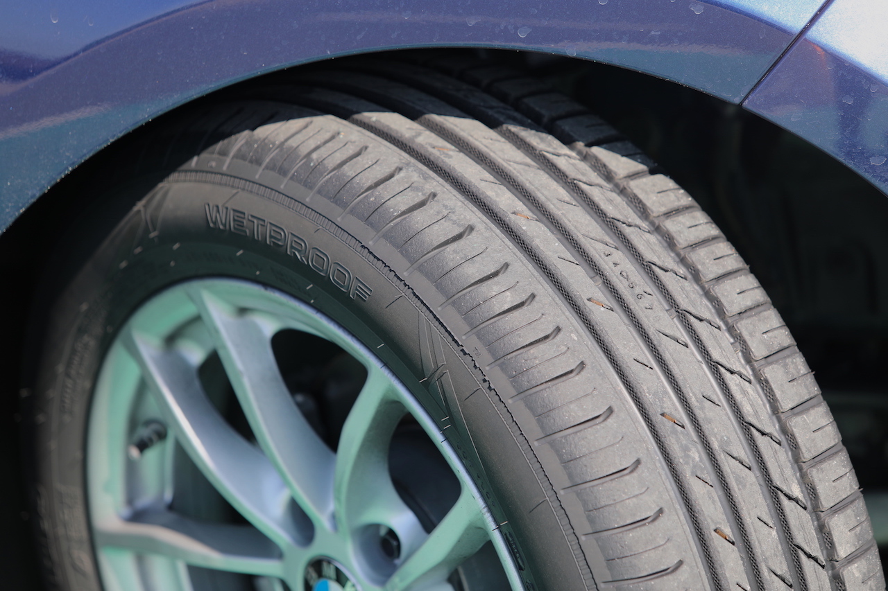 TEST PNEUMATIQUES NOKIAN POWERPROOF NOKIAN WETPROOF - AUTO MAG