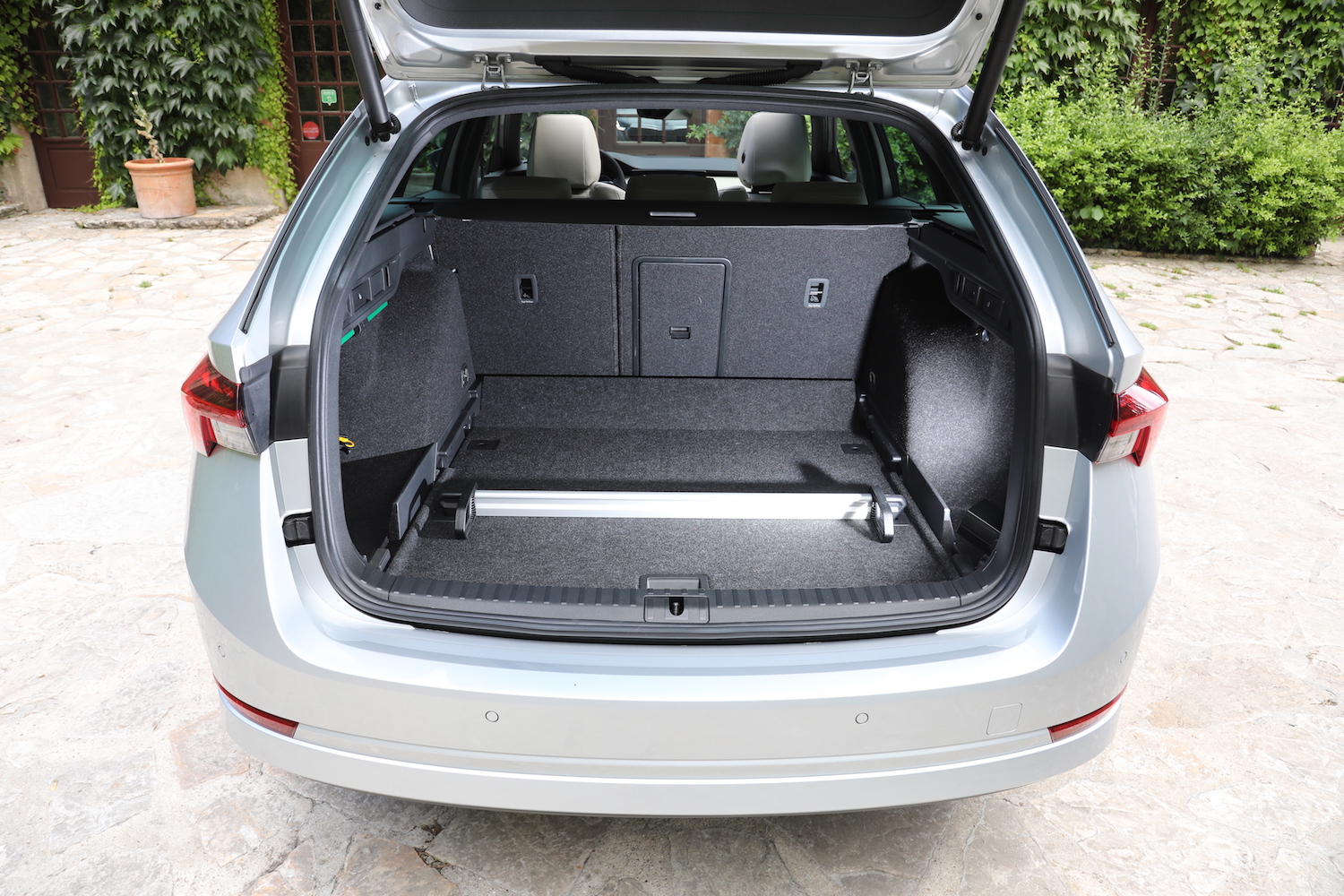 ESSAI SKODA OCTAVIA 4 COMBI 2020 - AUTO MAG