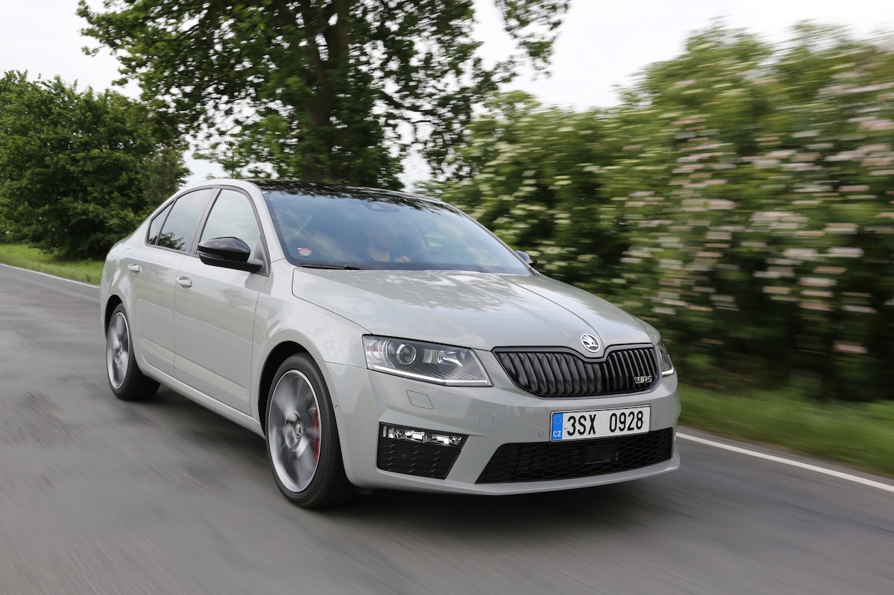 ESSAI SKODA OCTAVIA RS TSi 220 DCC 2017 - AUTO MAG