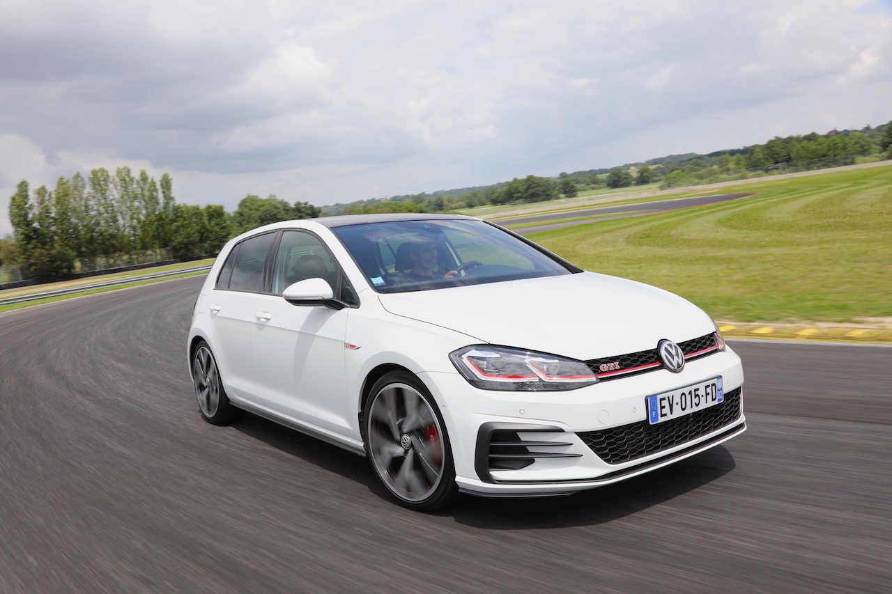 ESSAI VOLKSWAGEN GOLF 7 GTi PERFORMANCE 2019 - AUTO MAG